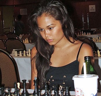 Auf einen Schlag berühmt: Arianna Caoili | ChessBase