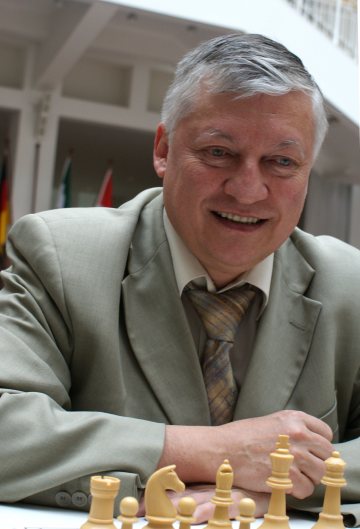 60 Jahre Karpov | ChessBase
