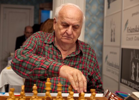 Snowdrops vs Oldhands | ChessBase