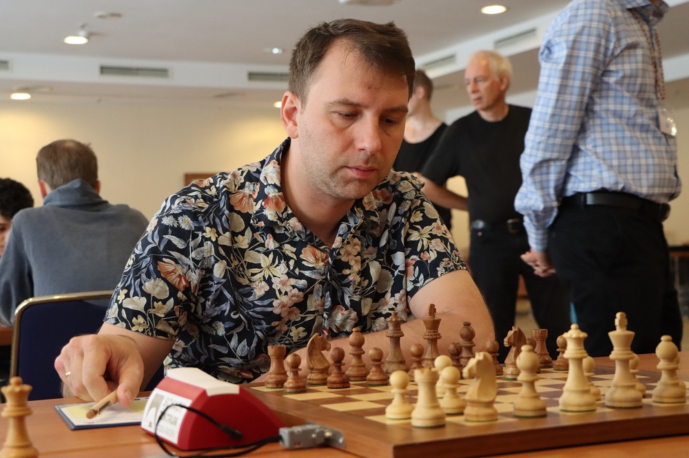 Überraschende Resultate beim DEM-Auftakt | ChessBase