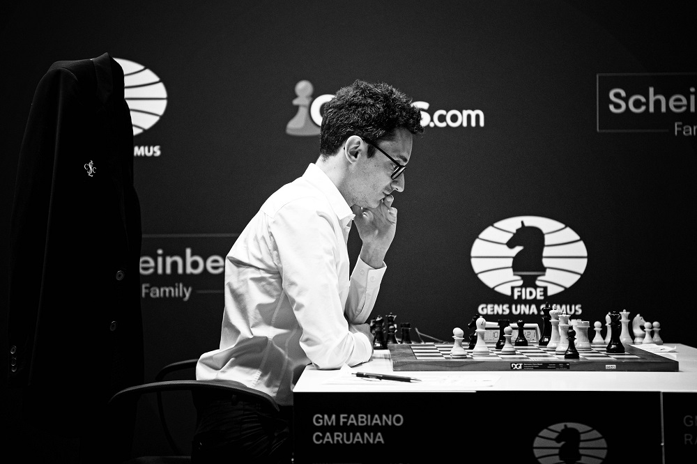 Karsten Müller analysiert: Caruanas Königsmarsch | ChessBase