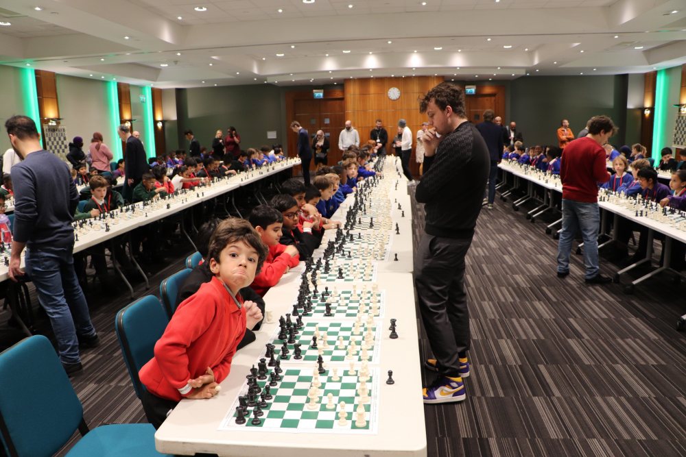 London Chess Classic: Adams im Glück, Gukesh souverän | ChessBase