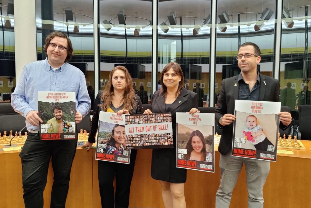 Chess4Solidarity mit Judit und Sofia Polgar in Berlin | ChessBase