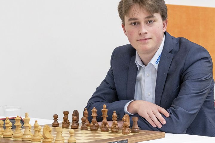 Keymer gewinnt Rubinstein-Gedenkturnier schon in der Vorschlussrunde ...