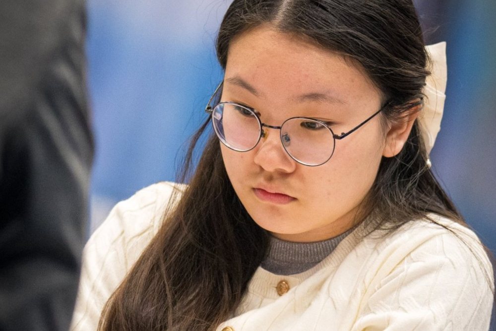 Tata Steel Chess: Ein großer Tag für Weiß und für Lu Miaoyi | ChessBase