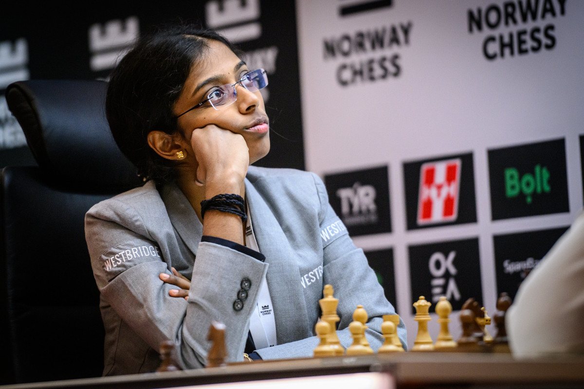 Norway Women's Chess: Vaishali gewinnt gegen die Weltmeisterin | ChessBase