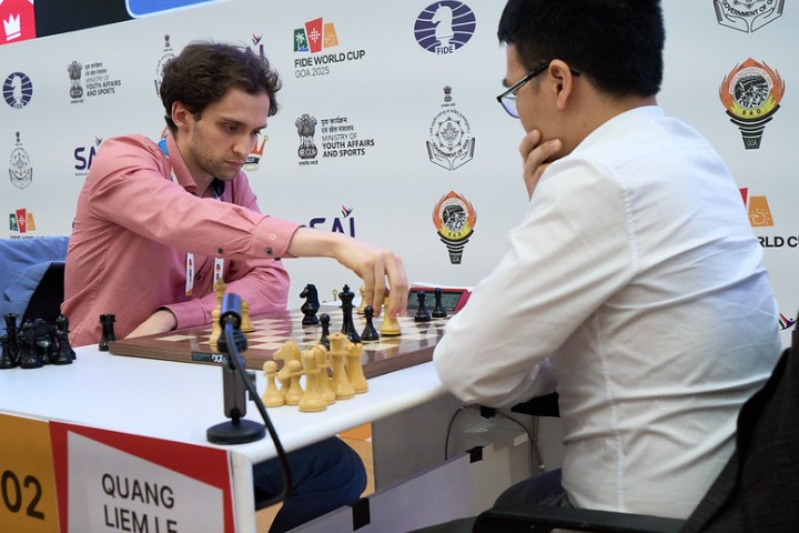 World Cup Tiebreak: Donchenko kämpft sich ins Viertelfinale! | ChessBase
