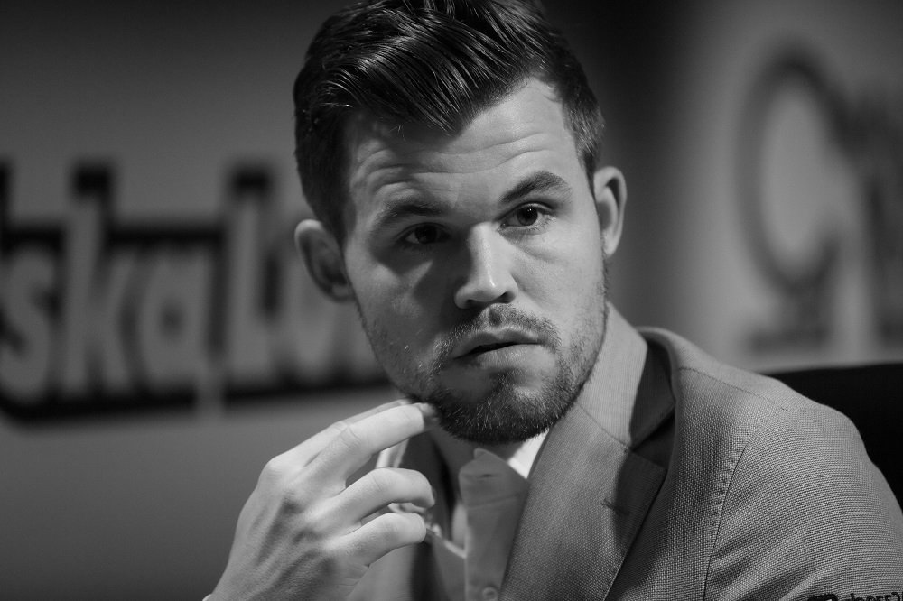 Legends of Chess: Carlsen führt | ChessBase